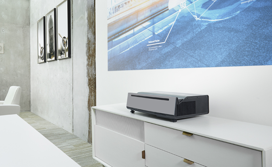 Large Format Monitors | Dell UK