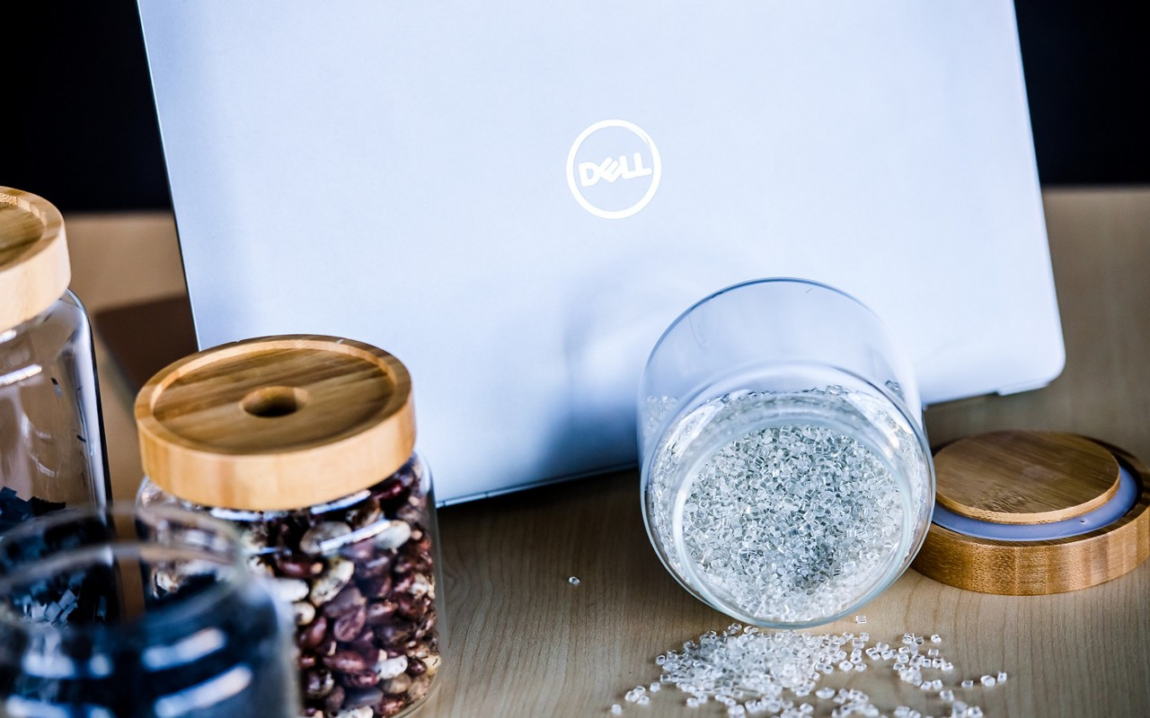 Data-driven Sustainability: Dell's Commitment to Industry Standards | Dell