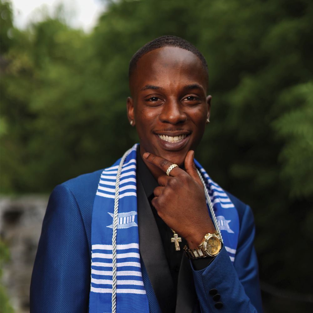 Finding your vision with executive Deonte Thompson | Dell