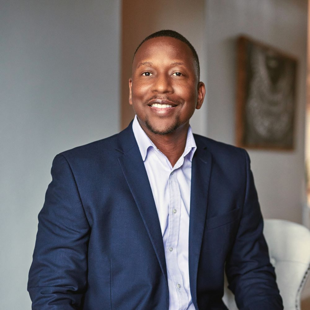 Finding your vision with executive Deonte Thompson | Dell